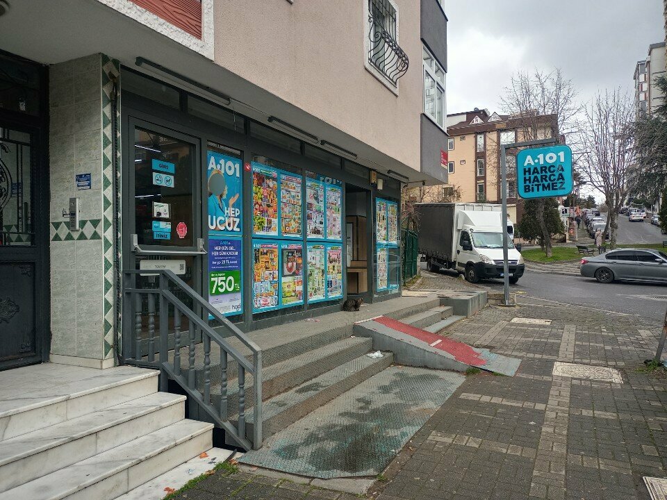 Süpermarket A 101, İstanbul, foto