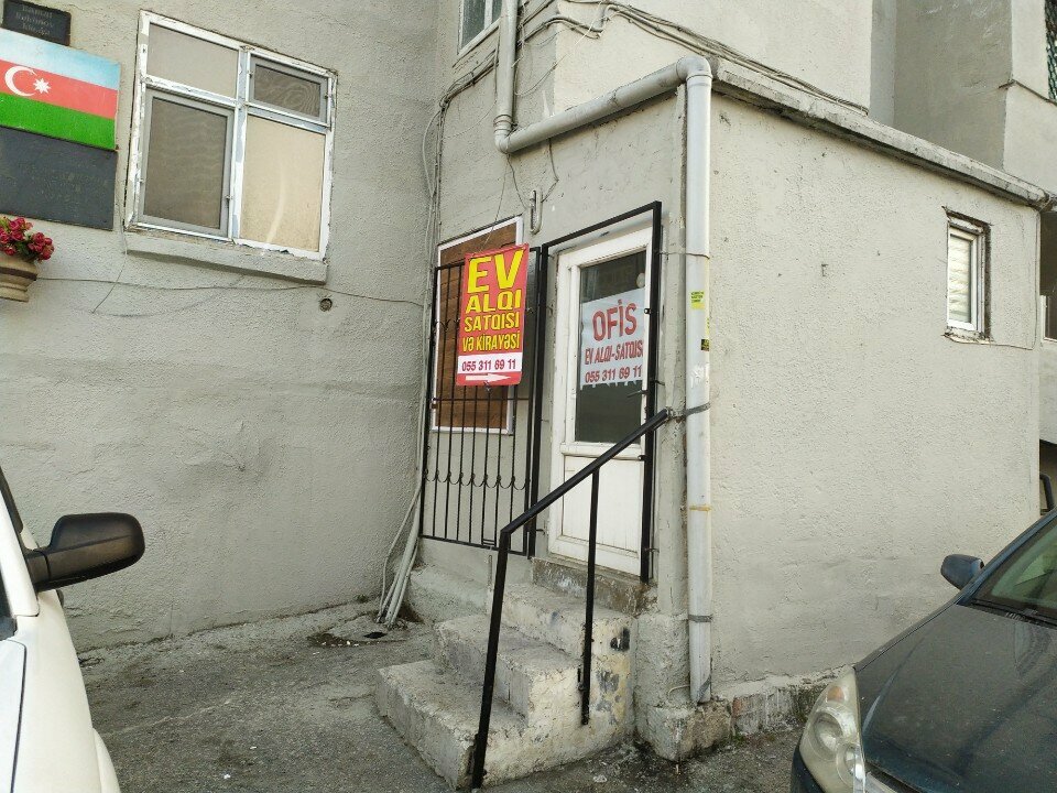 Emlak ofisi Ev alqı satqı, Bakü, foto