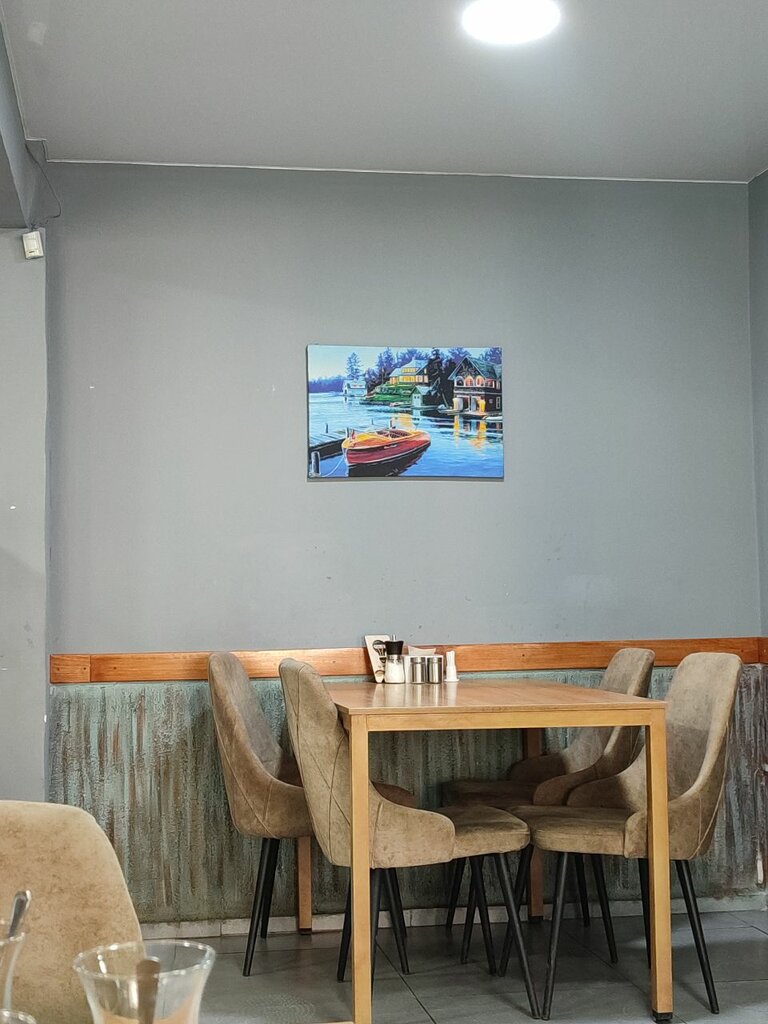 Kafe Chef Döner, Öskemen (Ust‑Kamenogorsk), foto