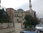 Fatih Sultan Mehmet Han Camii (İstanbul, Ataşehir, İçerenköy Mah., Kara Kartal Sok., 5/1), cami  İstanbul'dan