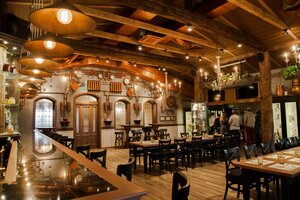 Razdolye (Zonalnoye Highway No:48, Pskov), restoran  Pskov'dan