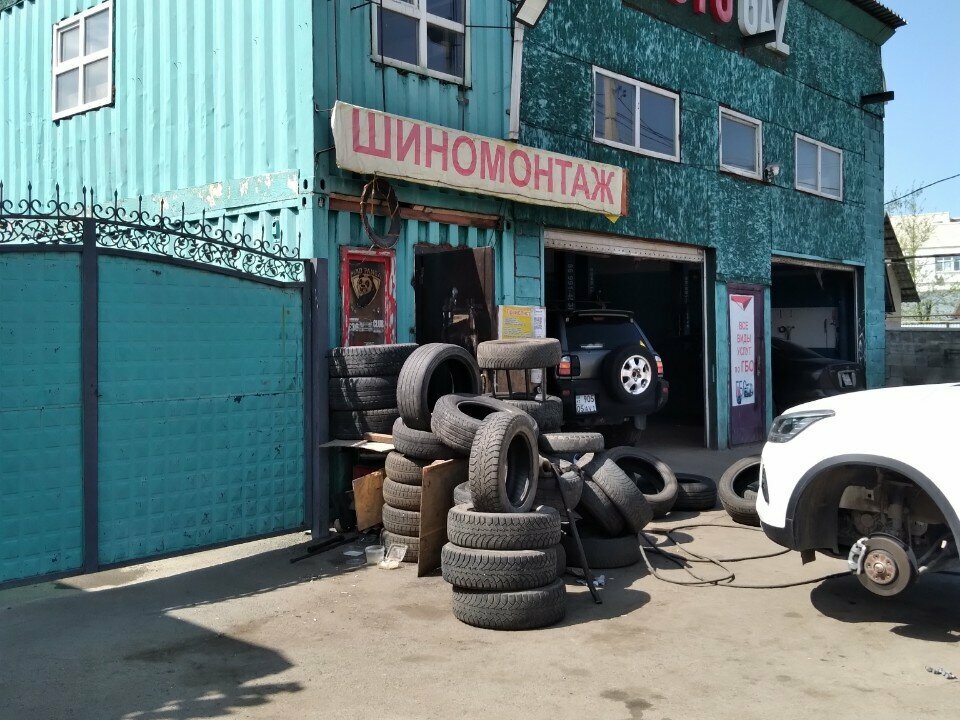 Oto lastik tamiri Tire workshop, Almatı, foto