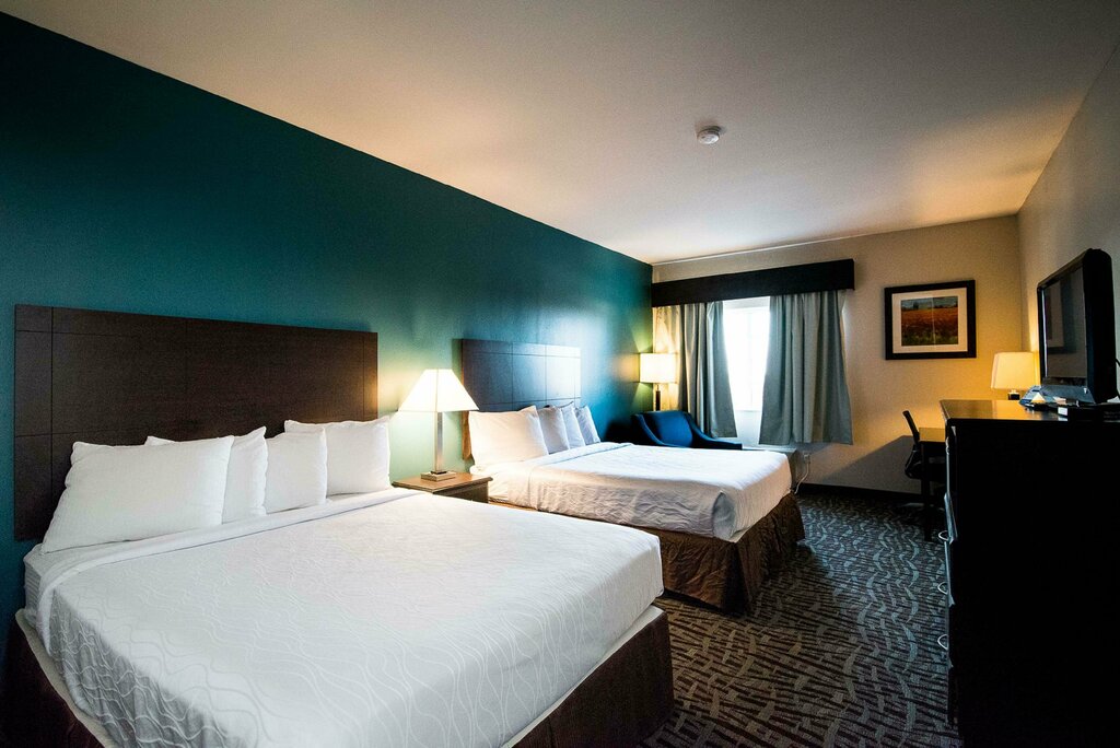 Otel SureStay Plus by Best Western Topeka Northwest, Topeka, foto