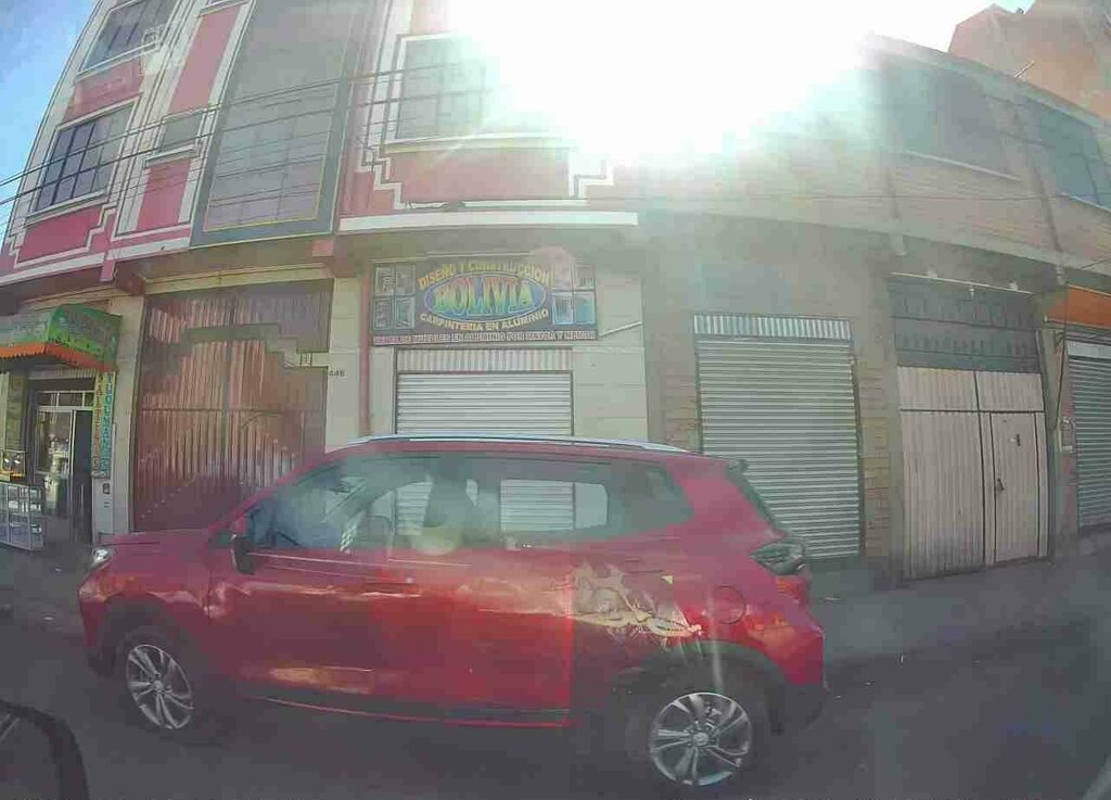 Cam atölye Design and Construction Bolivia, El Alto, foto