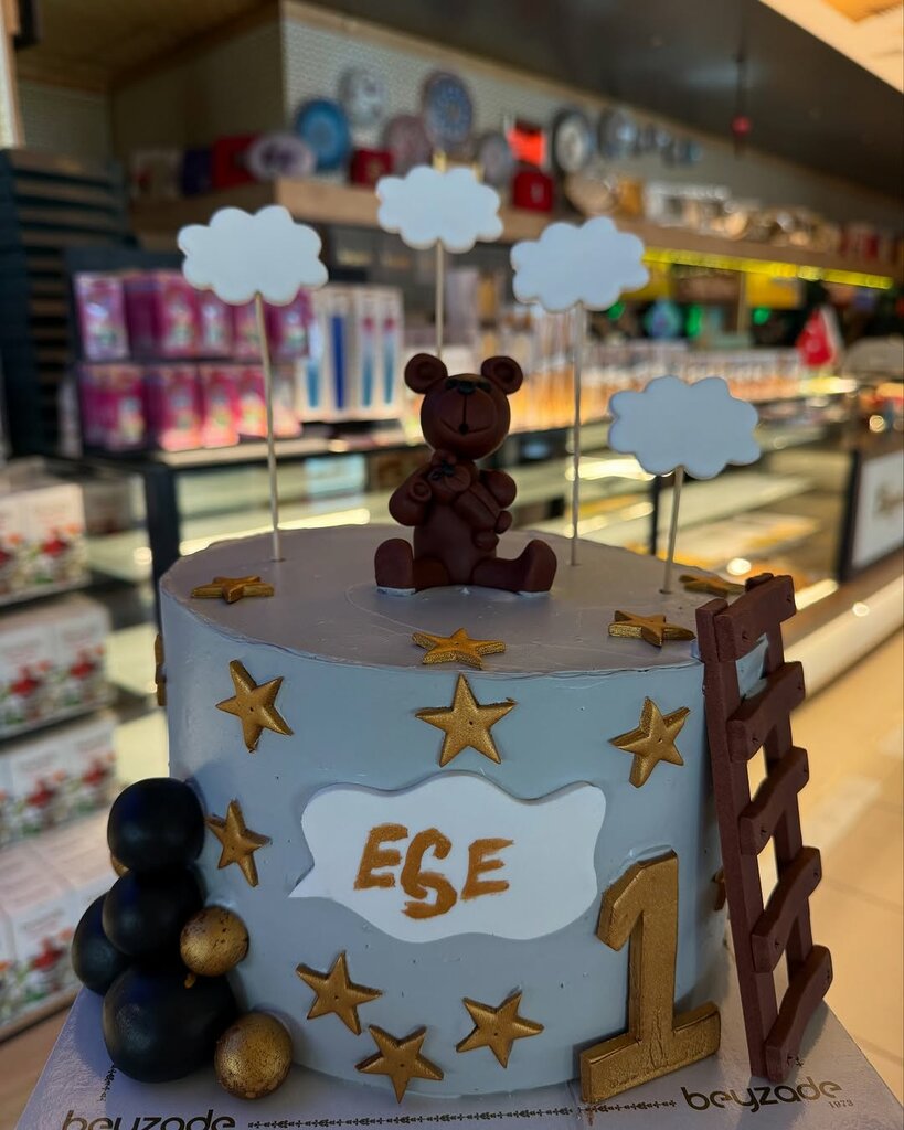 Pasta, şekerleme ve tatlı Beyzade Baklava Unlu Ürünler, Beyşehir, foto