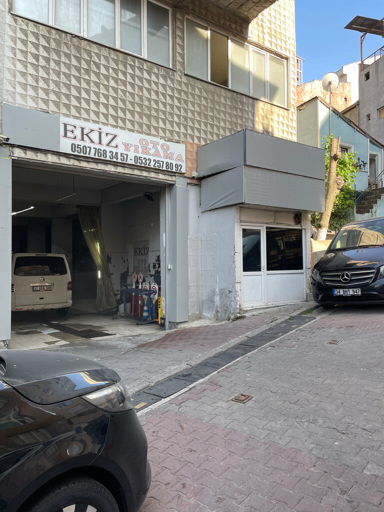 Detaylı oto bakımı Ekiz Oto Yıkama, İstanbul, foto