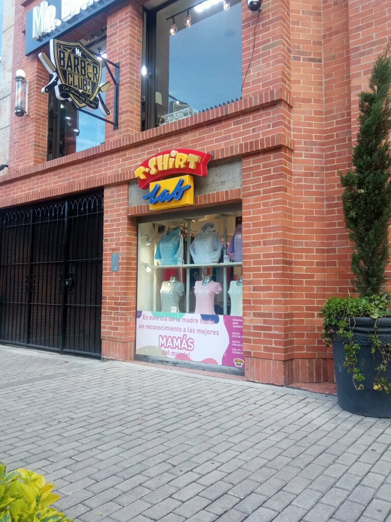 Hediyelik eşya mağazaları T-shirt Lab 82, Bogota, foto