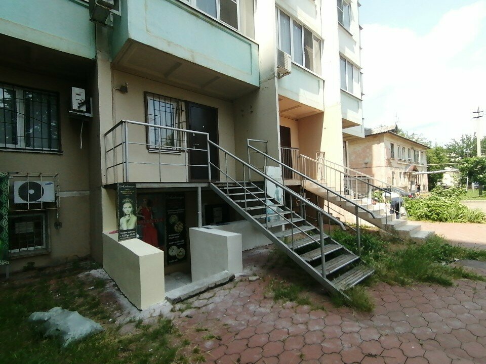 Bina, site yönetimi TSZh Sadovaya-Krayevaya, Krasnodar, foto