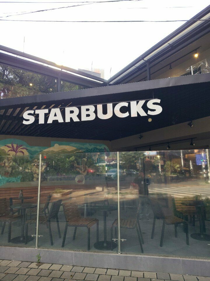 Kafe Starbucks, Medellin, foto