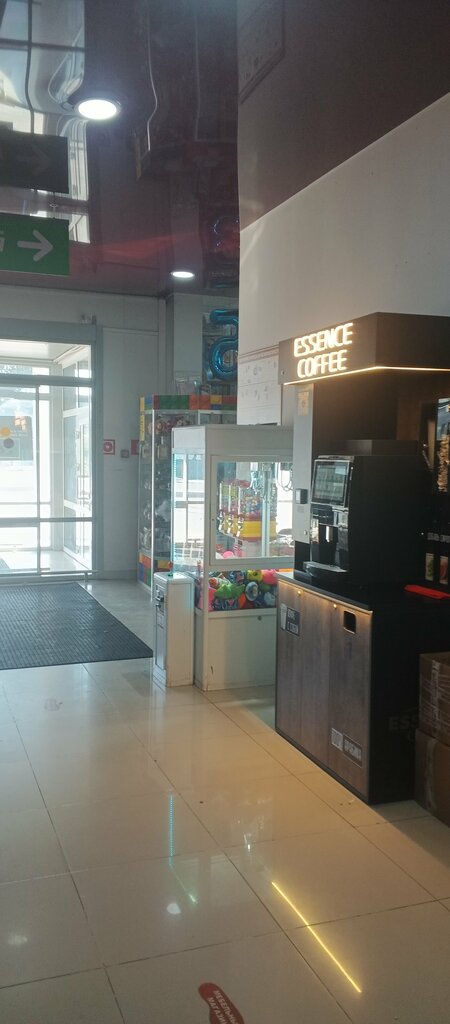 Kahve otomatı Essense Cofee, Jerdevka, foto