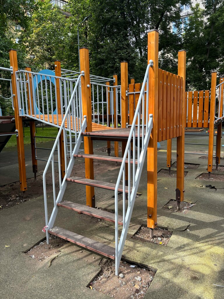 Oyun alanı Playground, Saint‑Petersburg, foto