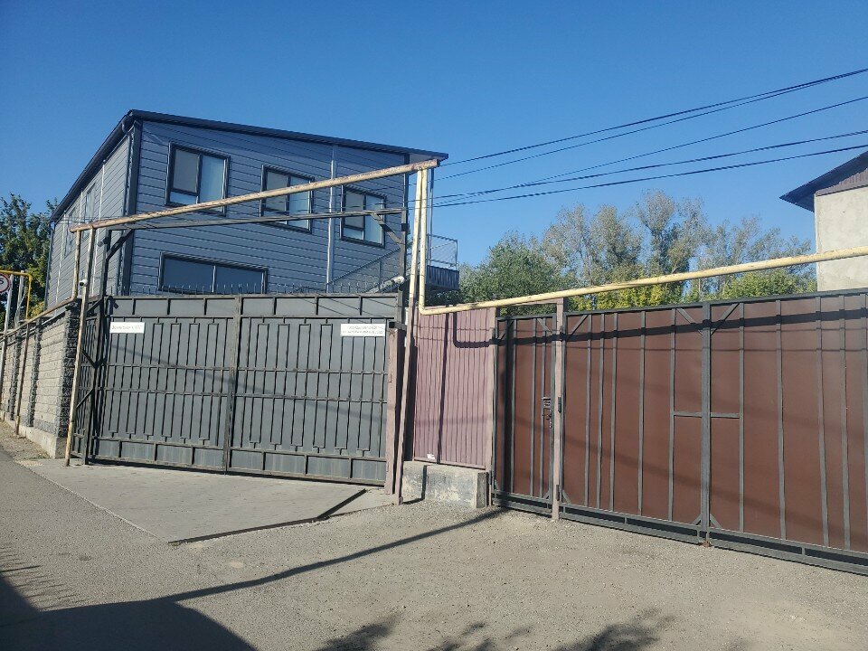 Otomobil yedek parçaları Panther, Almatı, foto