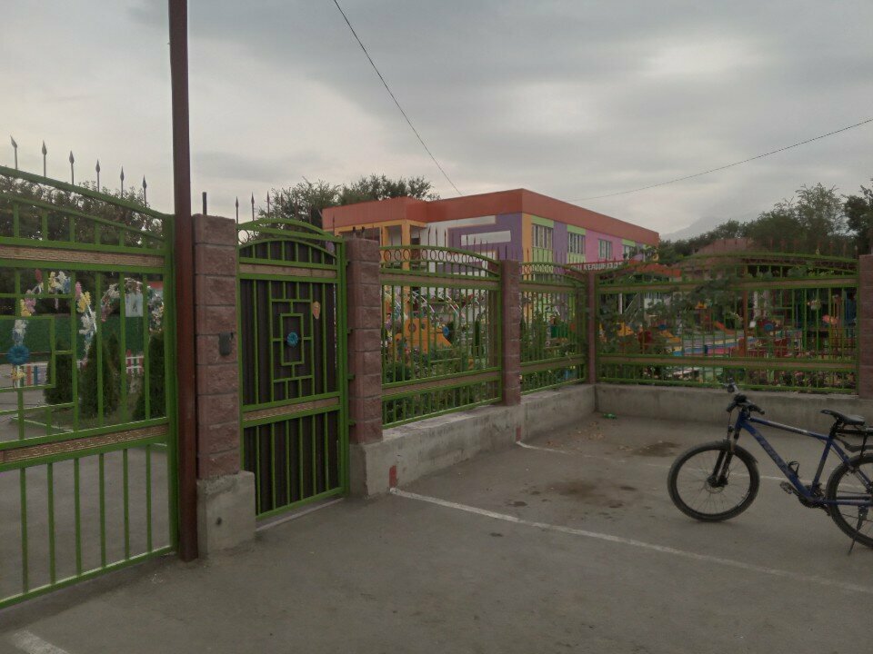 Anaokulları Bal-Bala, Almatı eyaleti, foto