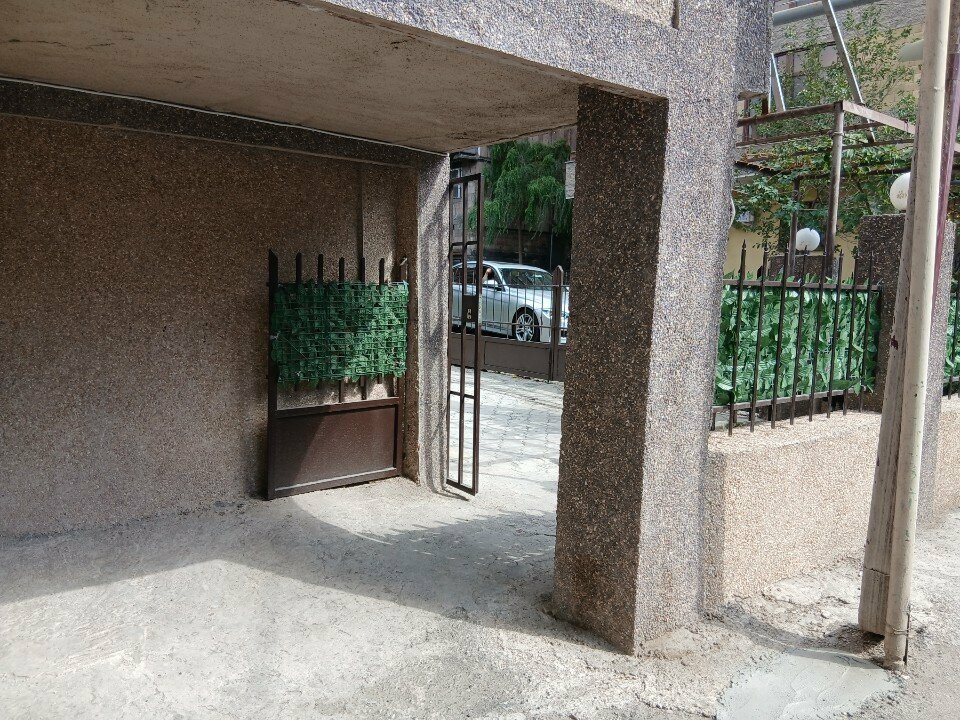 Güzellik salonu Салон красоты, Erivan, foto