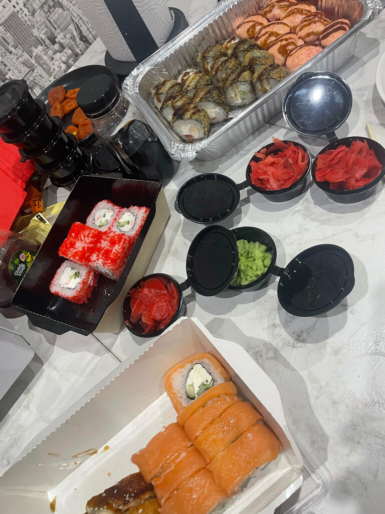 Suşi ve asya ürünleri Хочухочу, Orenburg, foto