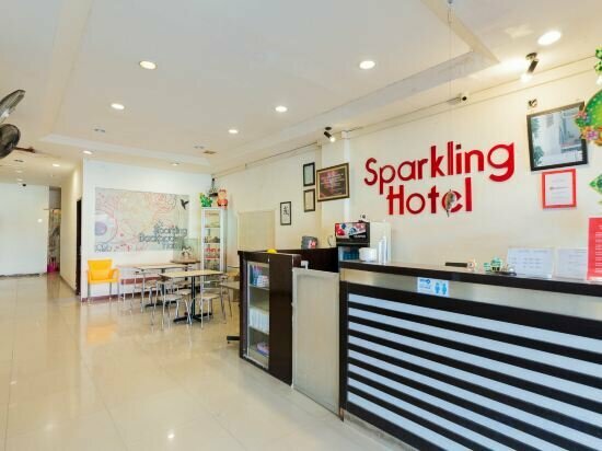 Otel Sparkling Hotel RedPartner, Surabaya, foto