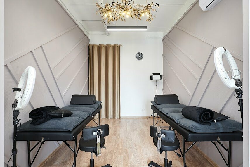 Kaş ve kirpik salonu Kozhadei Beauty Studio, Moskova, foto