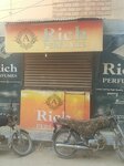 Rich perfumes (Al-Amna Avenue No:R461, North Karachi Township, Sector 9), kozmetik ve parfümeri mağazaları  Karaçi'den