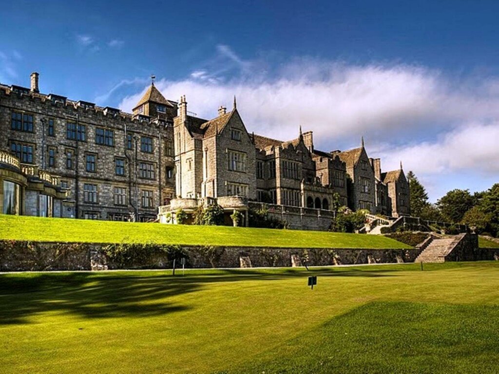 Otel Bovey Castle, İngiltere, foto