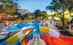 Crystal Aura (Antalya, Kemer, Yeni Mah., Atatürk Ve Demokrasi Blv., 30), otel  Kemer'den