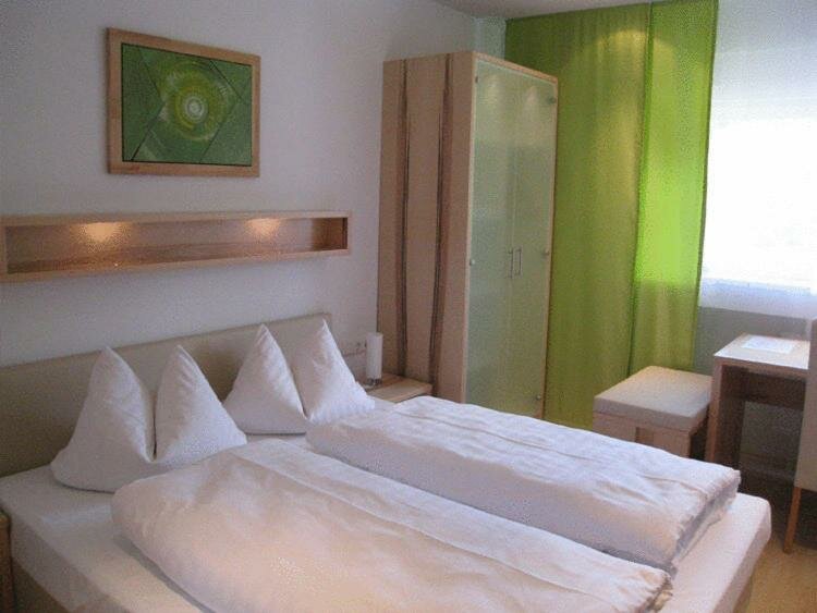 Otel Hotel Barbarina, Tyubingen, foto