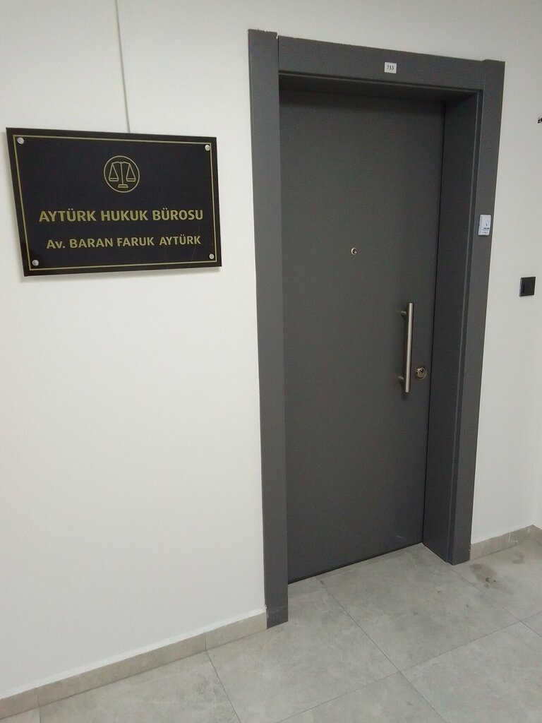 Hukuk büroları Aytürk Hukuk Bürosu Avukat Baran Faruk Aytürk, İzmir, foto
