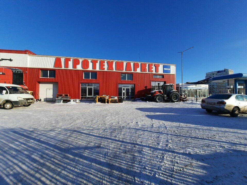 Tarım makineleri, ekipmanlar Agrotechnological market, Kostanay, foto