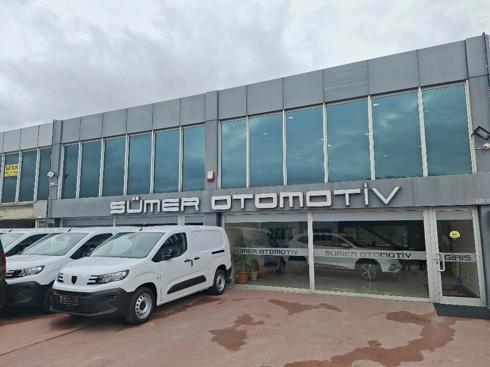 Otomobil satış galerileri Sümer Otomotiv, İstanbul, foto