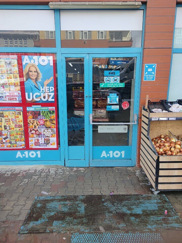 Süpermarket A101, İstanbul, foto