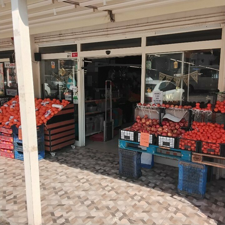 Süpermarket Onur, İstanbul, foto