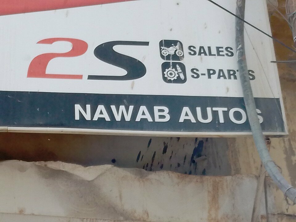 Otomobil yedek parçaları Nawab Autos, Karaçi, foto