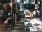 1 Dünya Outlet (İstanbul, Fatih, Hobyar Mah., Zahire Borsası Sok., 4D), giyim mağazası  İstanbul'dan