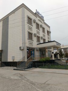 Zam Zam (Chagʻoniyon koʻchasi No:40), otel  Termez'den