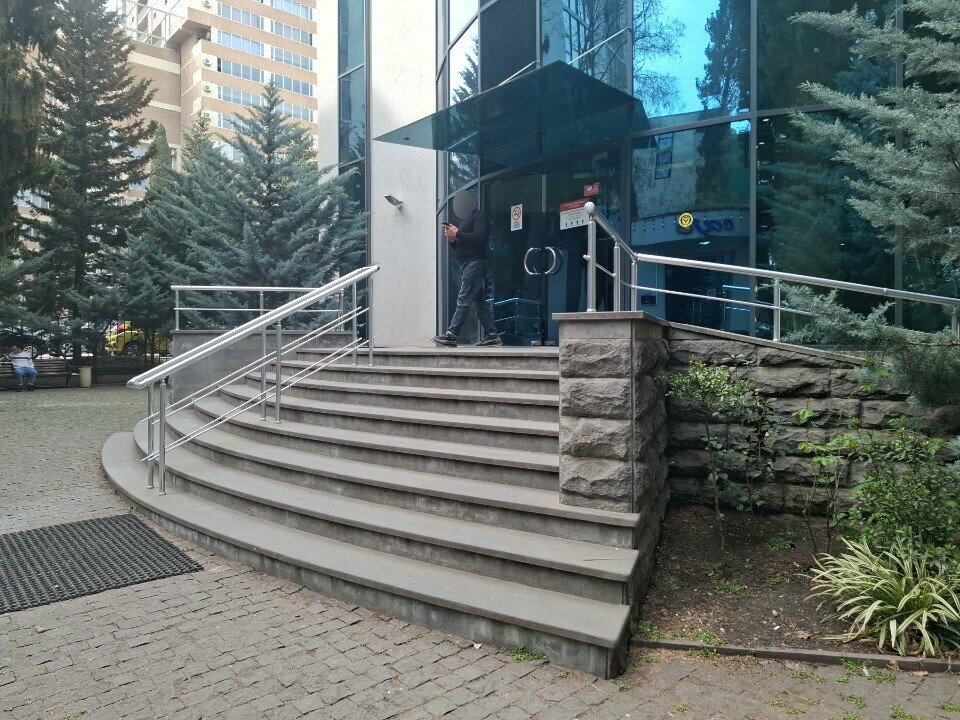 Tıbbi laboratuvarlar Chichua Medical Center Mzera, Tiflis, foto