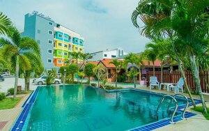 Phaithong Sotel Resort (Mueang Phuket, Talat Nuea, Soi Muban Phuket At Town), otel