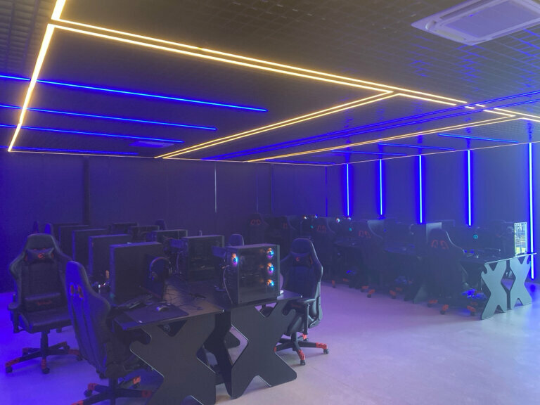 Siberspor Фиджитал центр, Elista, foto