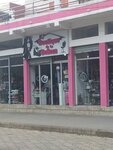 Casa de la belleza (Santa Cruz de la Sierra, Avenida Brasil, 396), güzellik merkezi ekipmanları  Bolivya'dan
