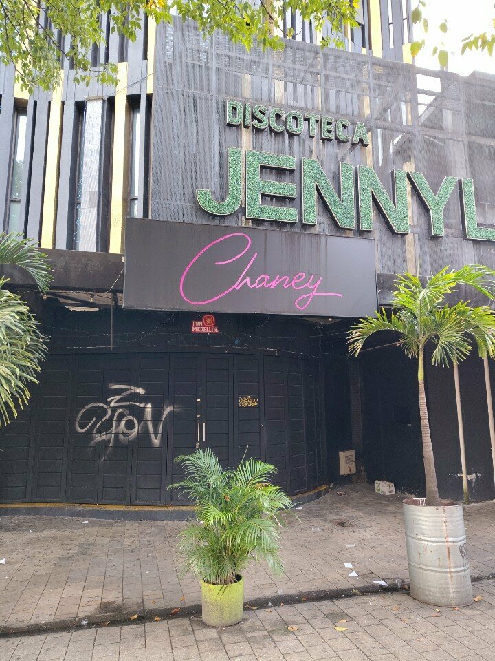 Bar Chaney Discoteka Medellin, Medellin, foto