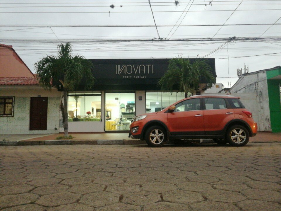 Kutlama ürünleri Innovati Party Rentals, Santa‑Krus, foto