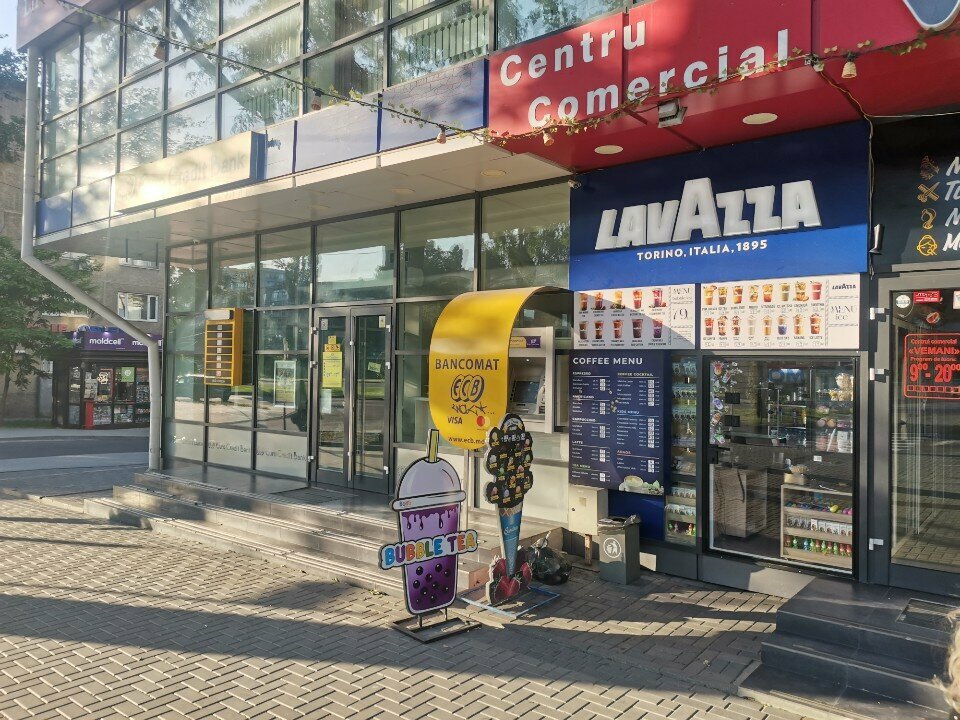 Al götür kahve Lavazza coffee, Kişinev, foto