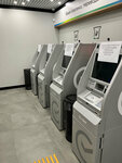 Sberbank (Lenina Street No:19к2), atm'ler  Lobnia'dan