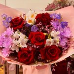 Flowers (Almaty oblysy, Ile aýdany, Ótegen batyr aýyly), çiçekçiler  Almatı eyaletinden