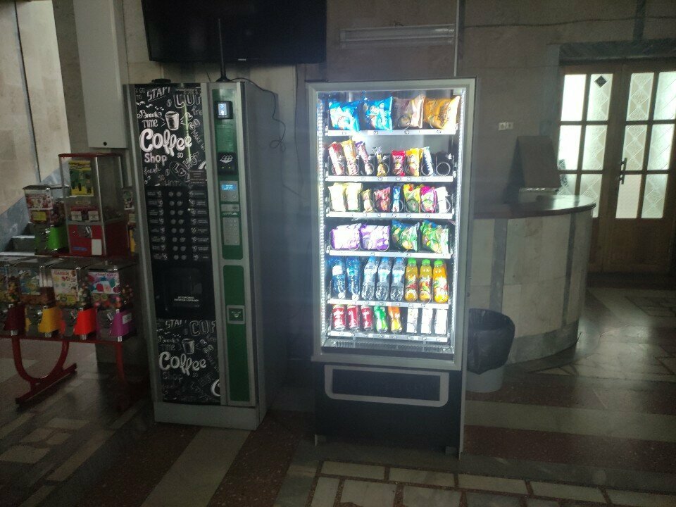 Kuruyemiş, atıştırmalık, kuru meyve Автомат по продаже снеков, Omsk, foto