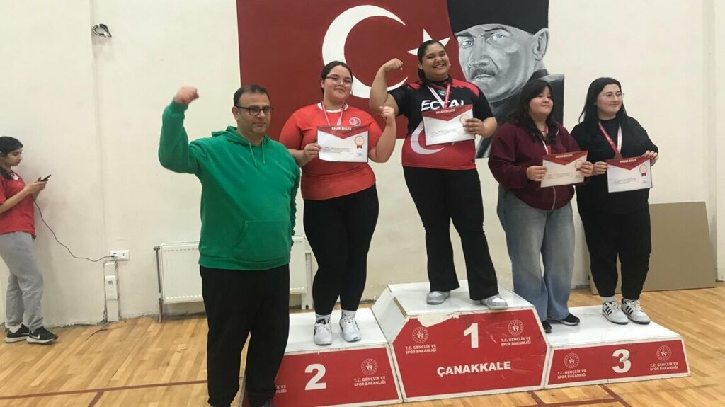 Ortaokul Çanakkale Borsa İstanbul Mesleki ve Teknik Anadolu Lİsesi, Çanakkale, foto