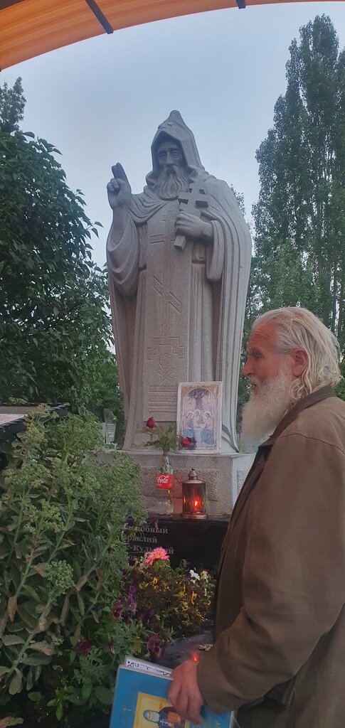 Ortodoks kiliseleri Православный храм, Issık Göl İli, foto