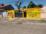 Keynes (Santa Cruz de la Sierra, Distrito Municipal 2, Subdistrito 19, Tarbo, 2395), meslek kursları  Santa‑Krus'tan