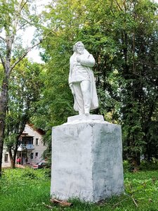 Николай Гаврилович Чернышевский (Ryazan, skver Chernyshevskogo), anıt, heykel  Riazan'dan