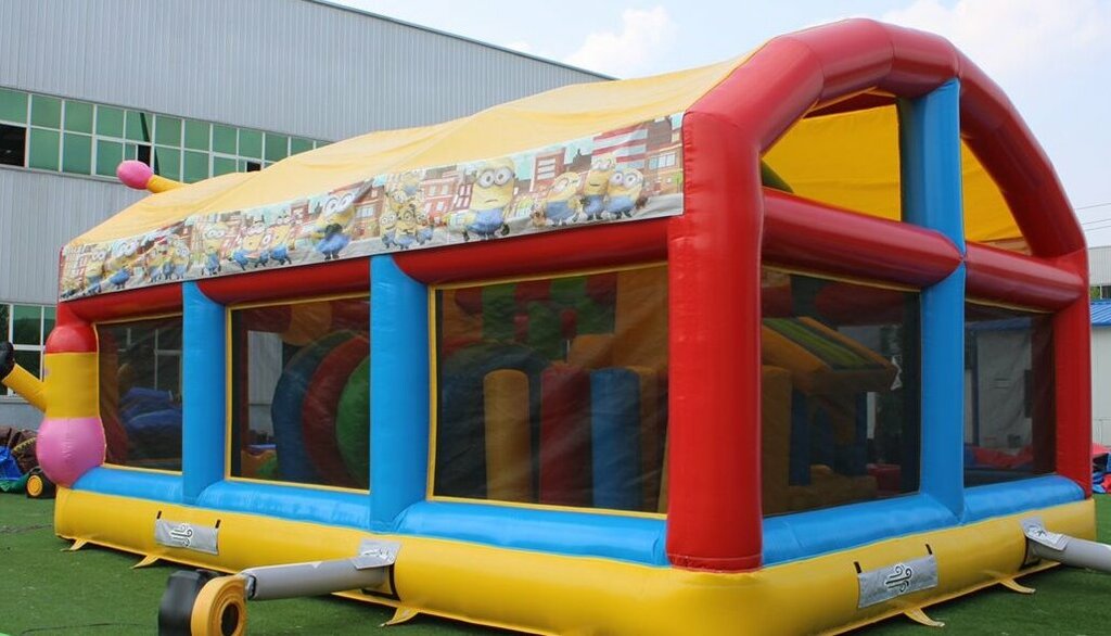 Atraksiyon Batut, Veniov, foto