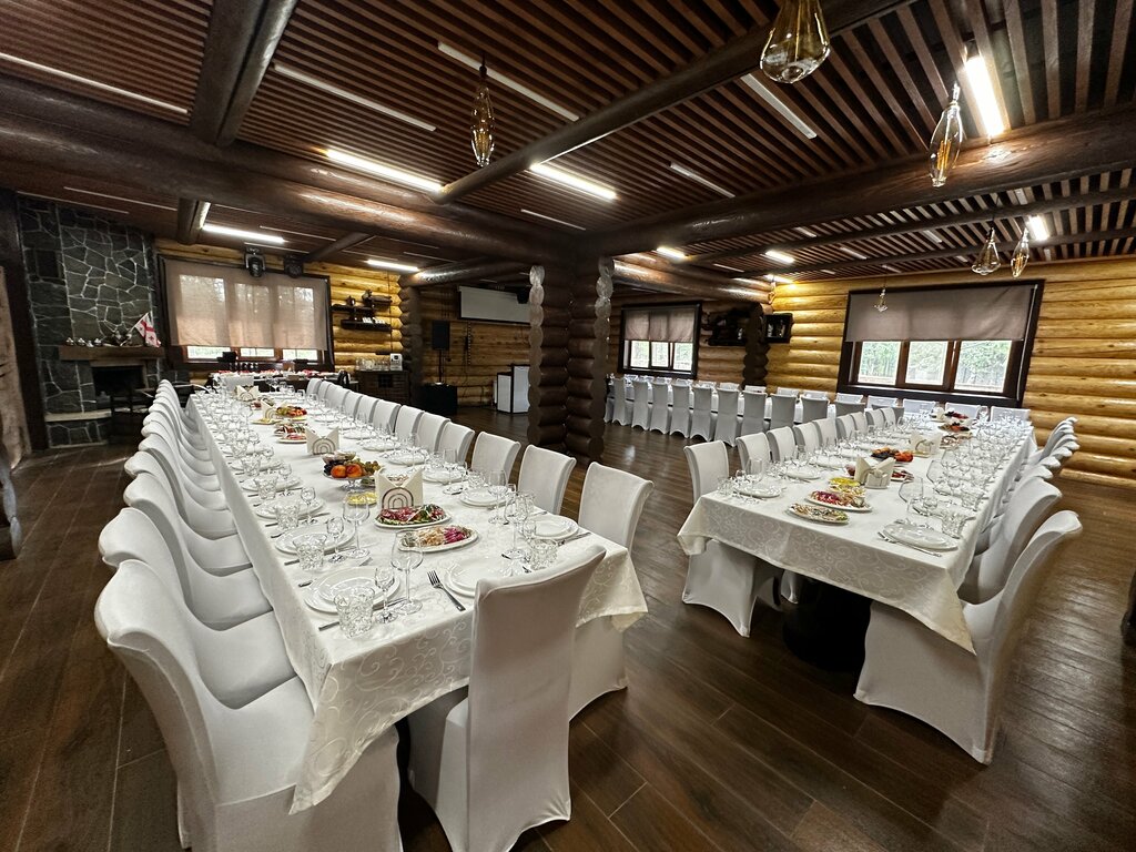 Restoran Райский Уголок, Novy Urengoy, foto