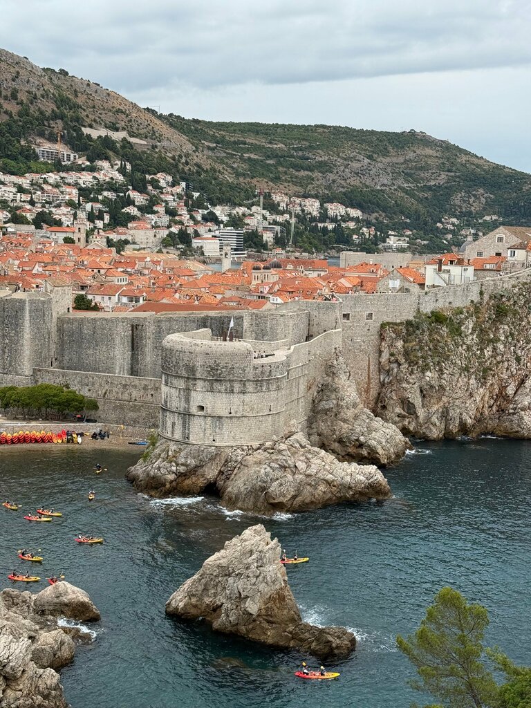 Turistik yerler Форт Ловриенац, Dubrovnik, foto